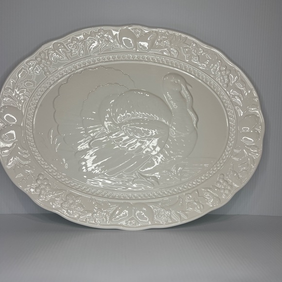 Holiday | Vintage White Embossed Ceramic Turkey Platter | Poshmark